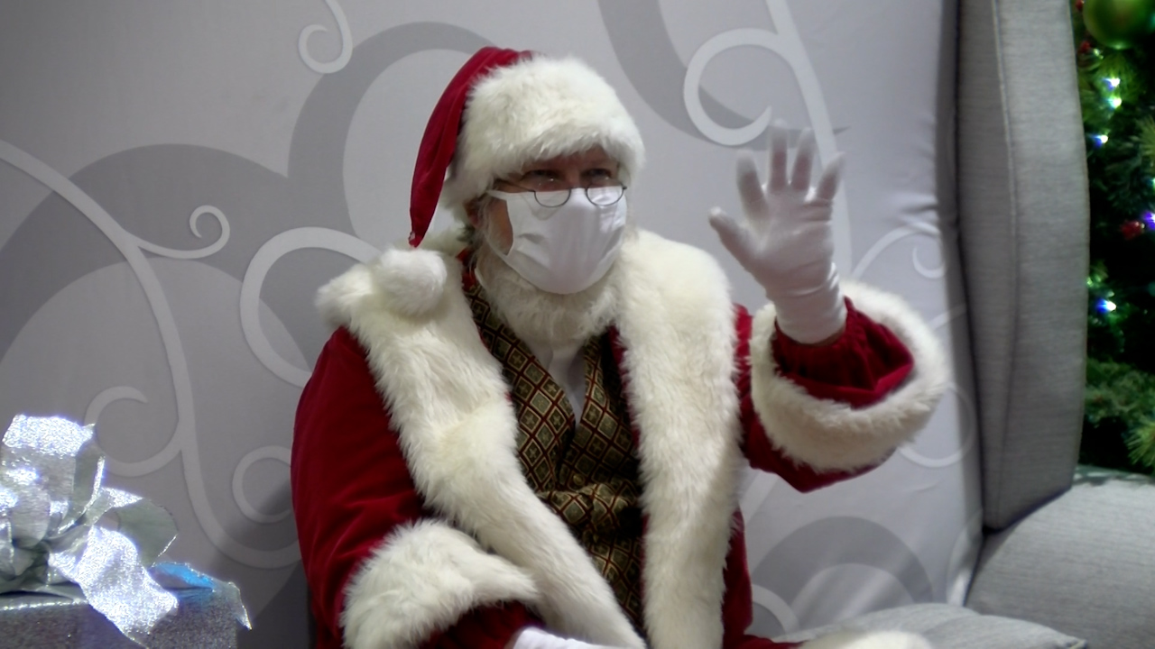 Santa makes a safe, first visit to Gateway Mall