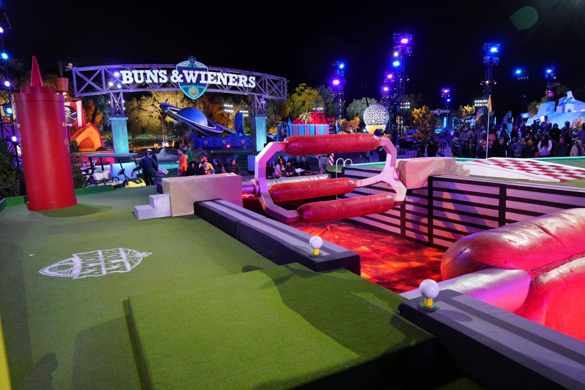 Love mini-golf? ABC's Holey Moley is now casting