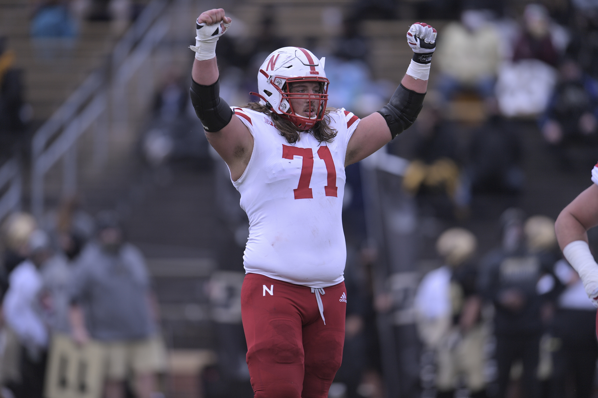 Matt Farniok declares for 2021 NFL draft