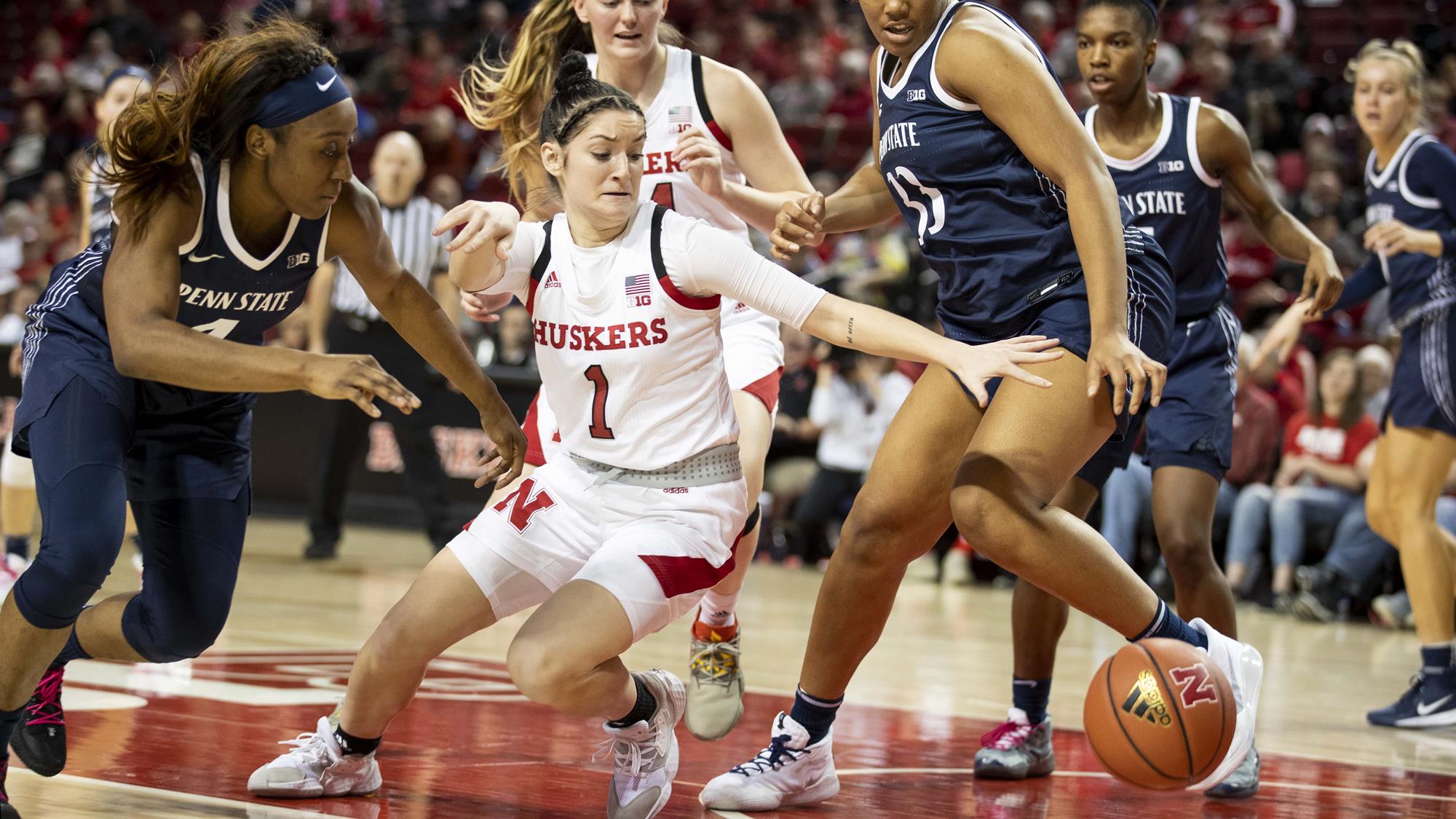 Mackenzie Helms leaves Husker women's basketball program