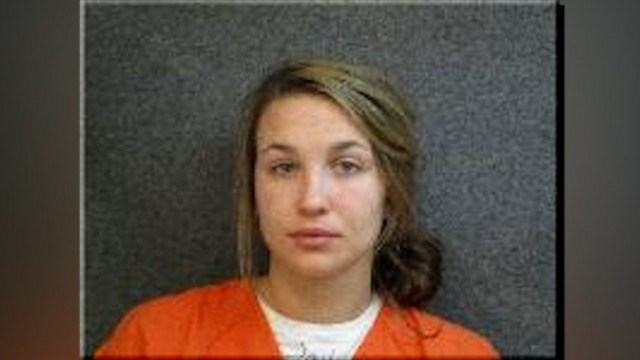 Former Beatrice para charged with enticement