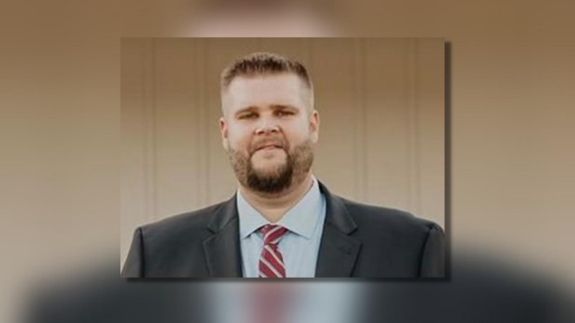 Longtime corrections worker becomes new Nebraska warden