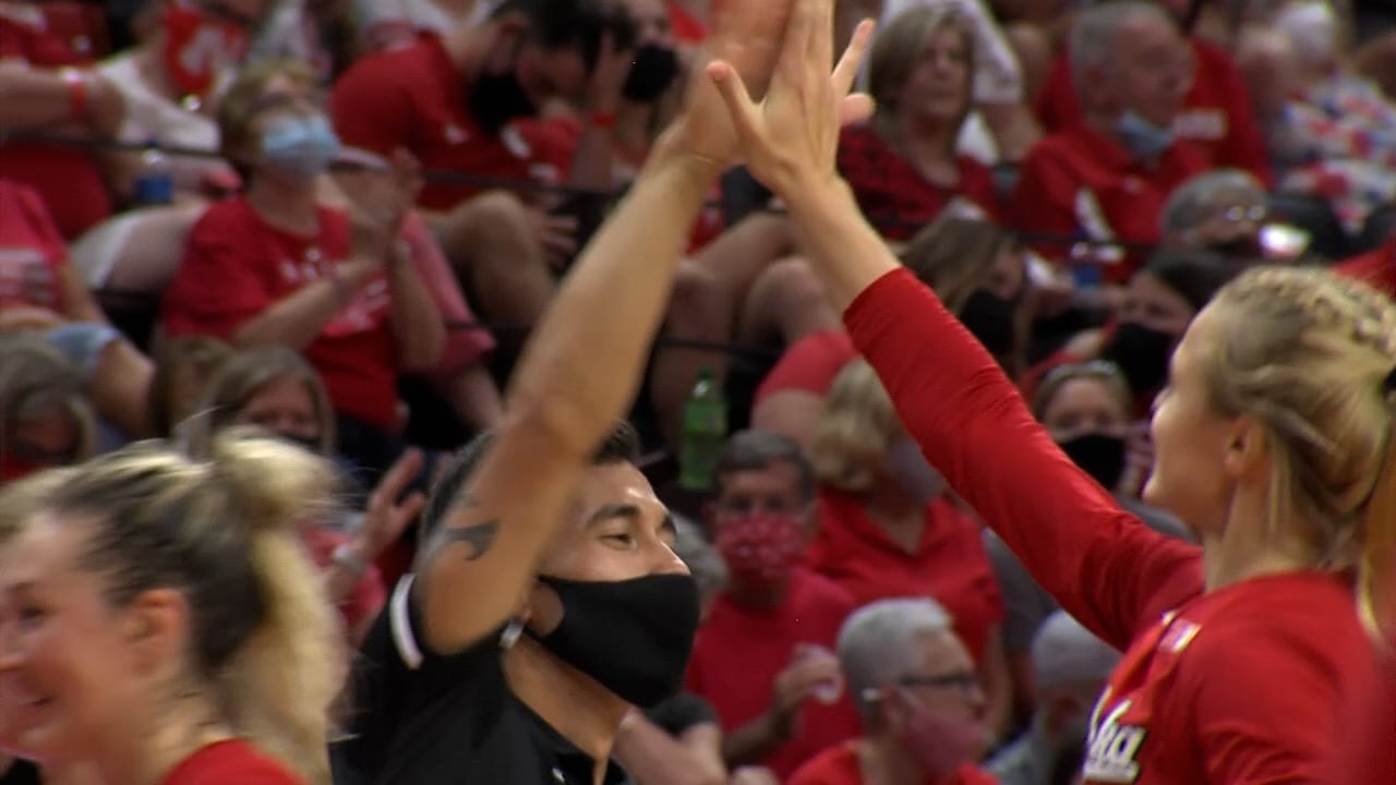 Reyes steps into lead assistant role for Huskers