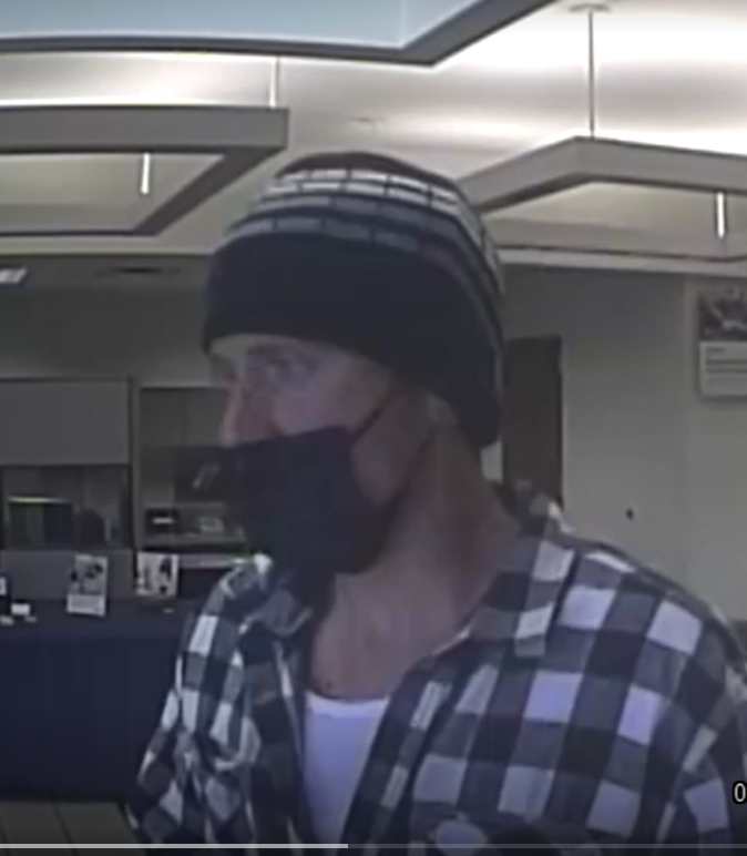 Lincoln Police ask for help in finding bank robbery suspect