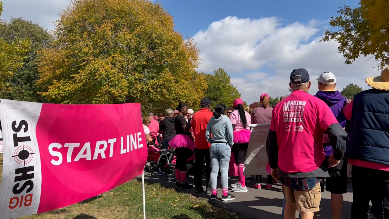Making Strides of Lincoln hosts breast cancer awareness walk