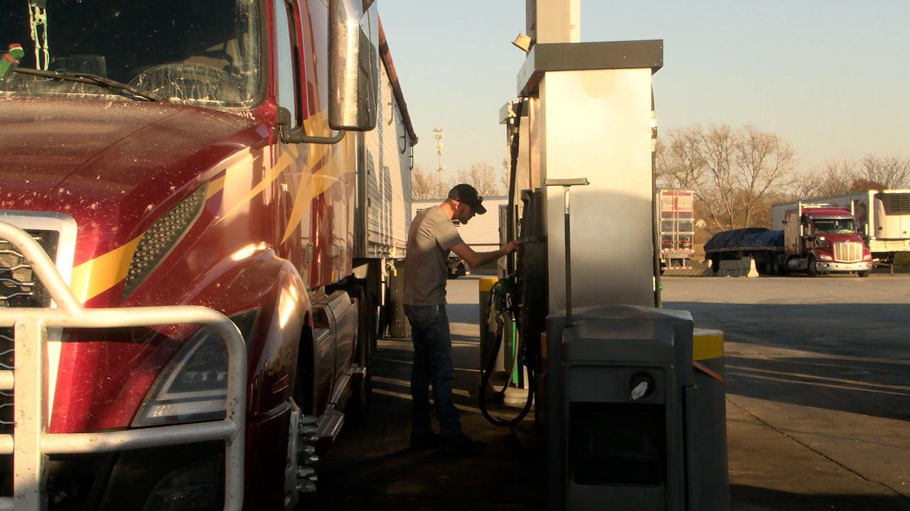 With diesel reserves at 71-year low, Lincoln trucking company is at wit ...