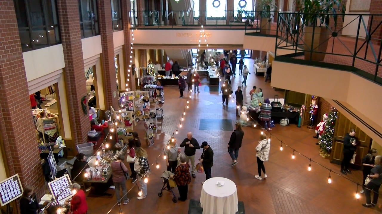Lincoln business owner hosts first solo large-scale vendor show