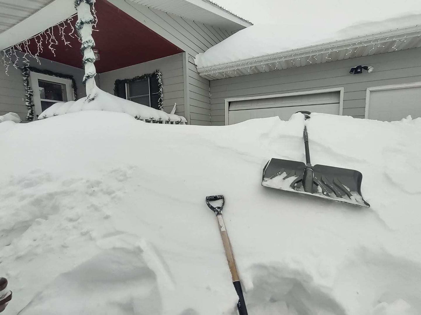 Gov. Pete Ricketts declares emergency after blizzard in Nebraska