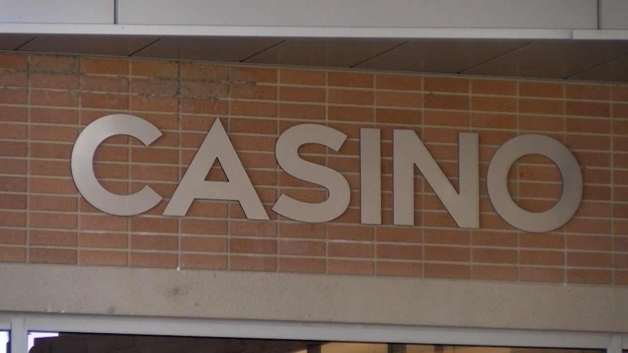 Bostar introduces legislation to expand sports betting in Nebraska