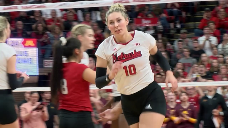 Former Husker Madi Kubik signs with pro volleyball team in Puerto Rico