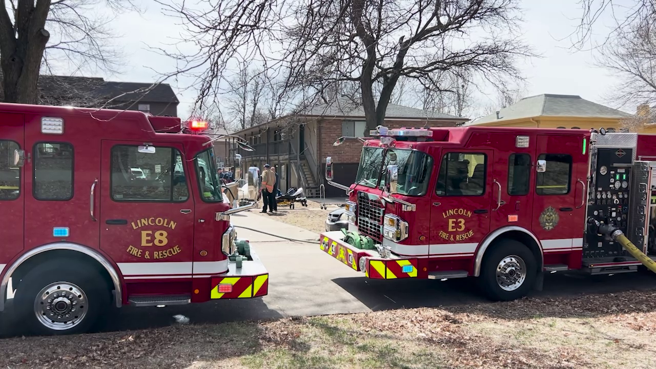Fire causes $45,000 in damage to Lincoln apartment building, LFR says