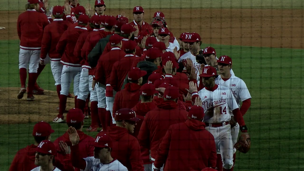 Matthews' go-ahead home run in 10th leads Huskers to victory over Michigan