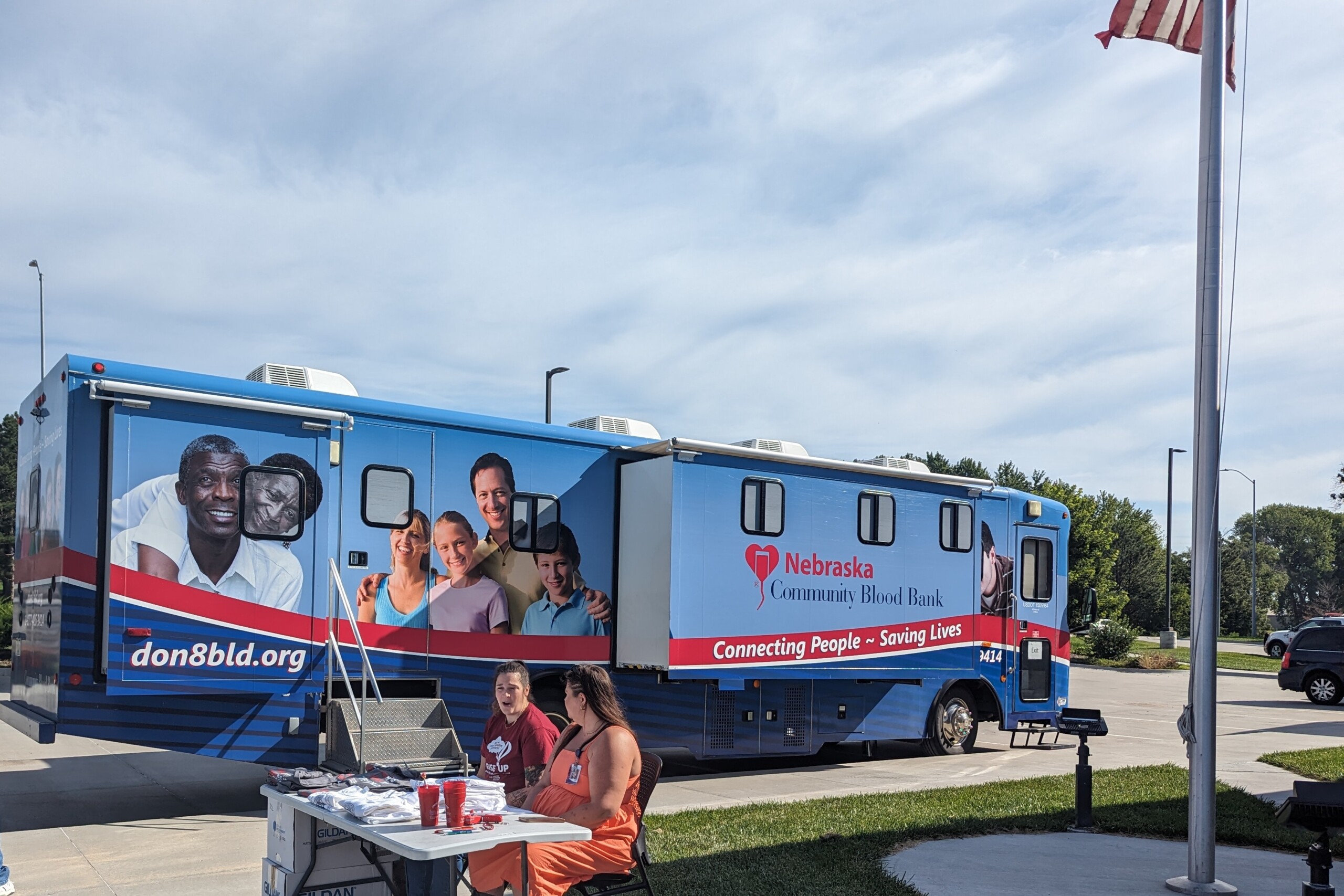 'Blood equals life': Lincoln blood drive honors fallen LPD Investigator ...