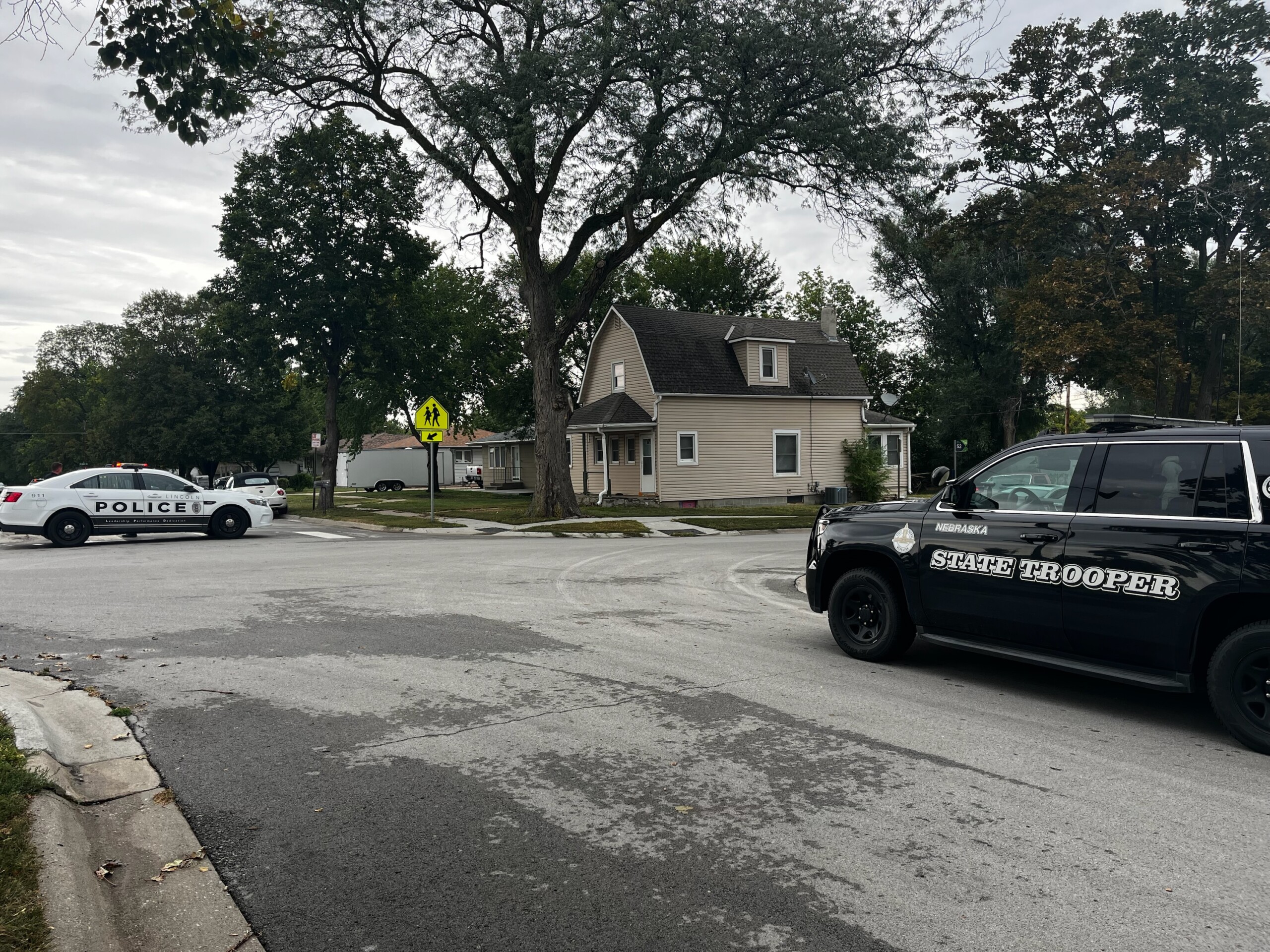 Wanted Man Evades Arrest After Running From Officers In West Lincoln