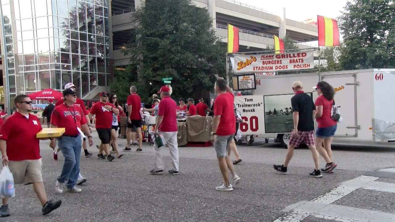 'Your Wallet': How you can save on Husker game day costs in Lincoln
