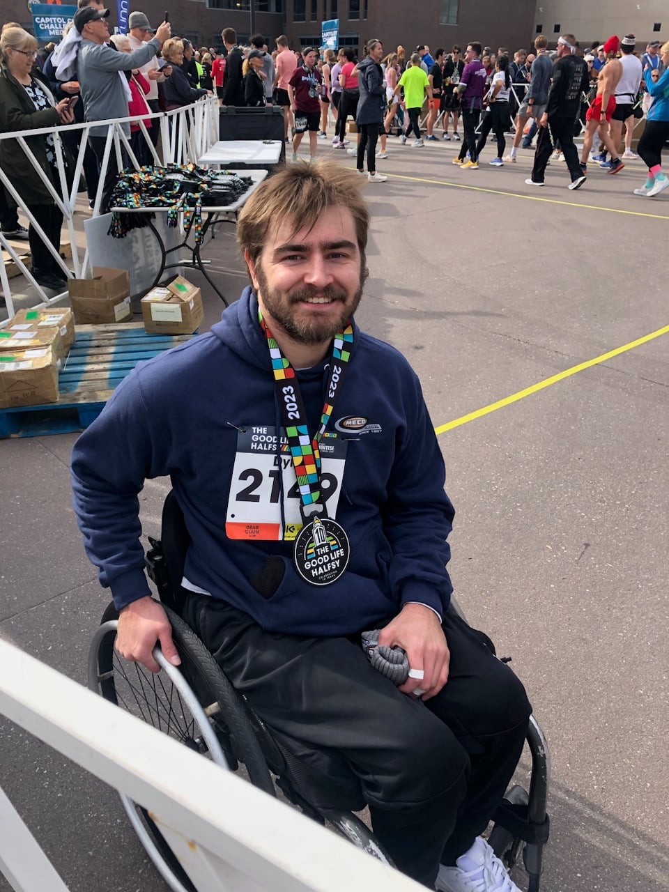 Nebraska man races in Good Life Halfsy after being paralyzed from the ...