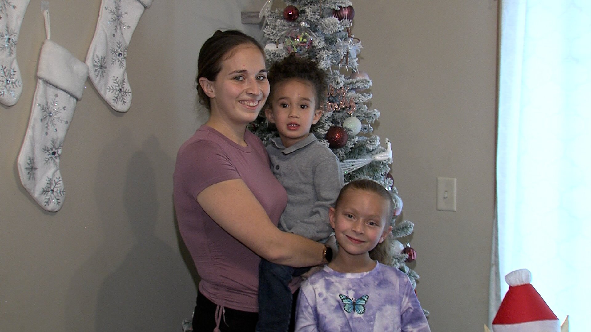 Magic Moments: Single mom of two in Lincoln now knows she's not on her own