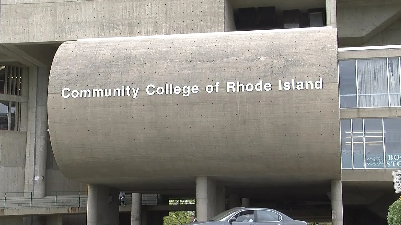 CCRI faculty to picket for new contract