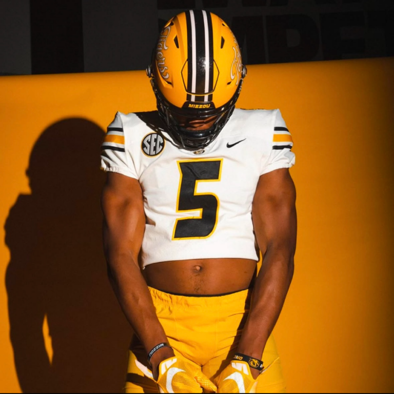 Nebraska lands 5-star defensive end Williams Nwaneri in transfer portal