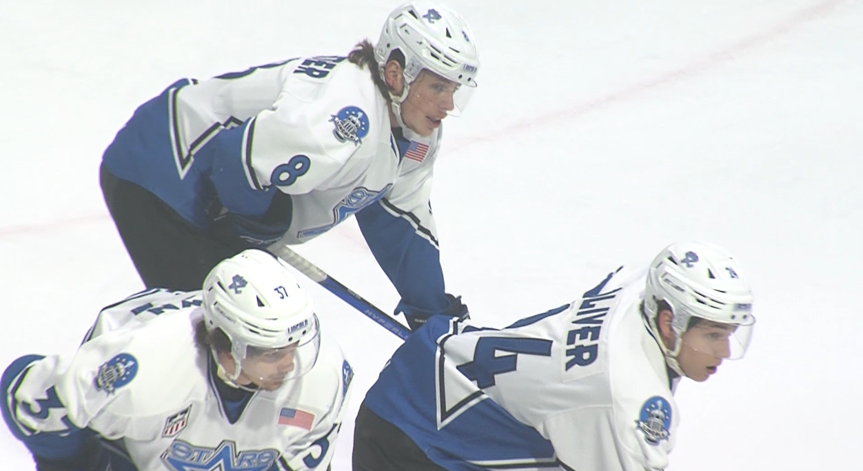 Lincoln meets its Waterloo: Stars shut out by Black Hawks, ending 2025 ...
