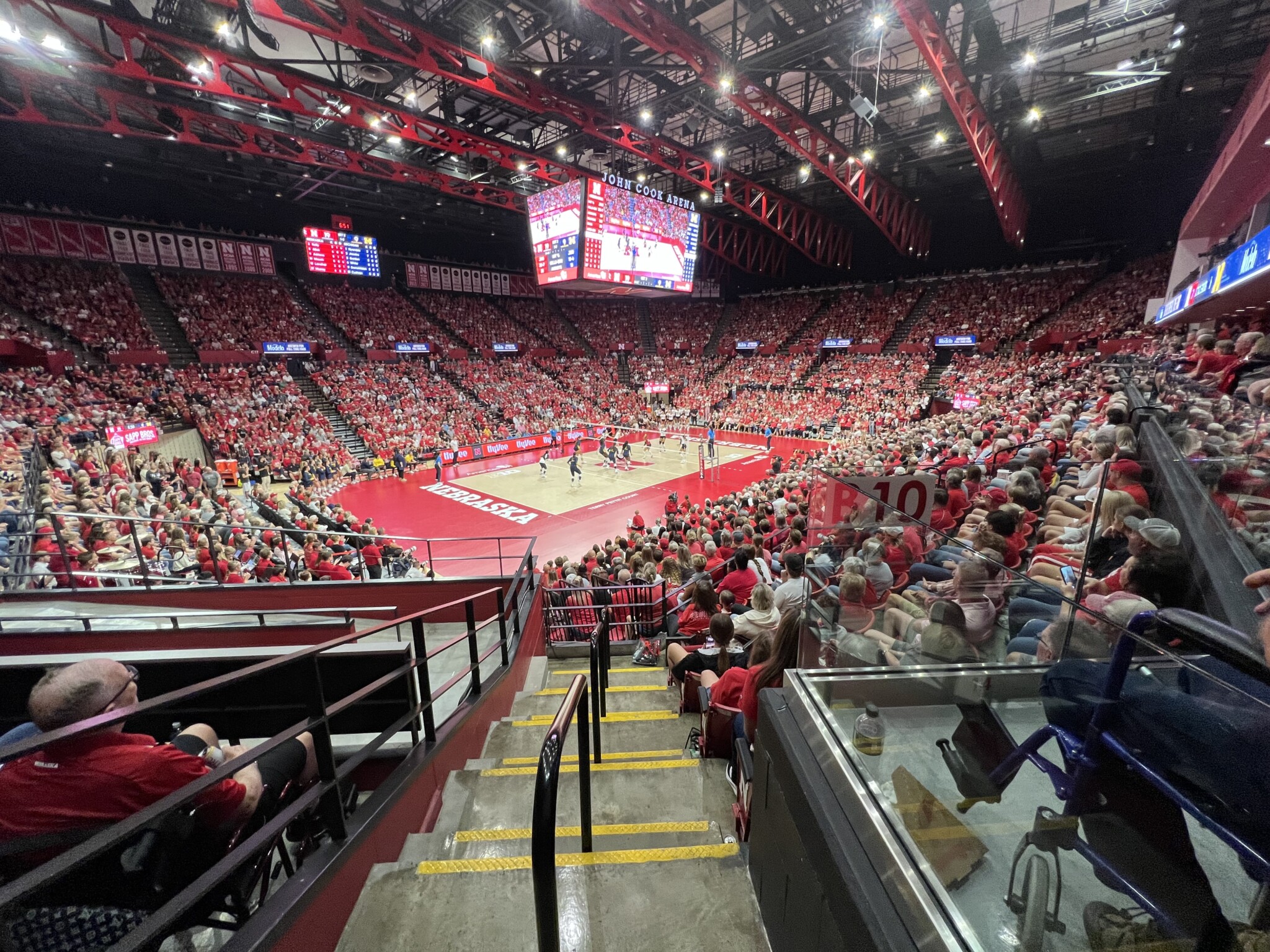 Nebraska volleyball sweeps Michigan in Big Ten opener
