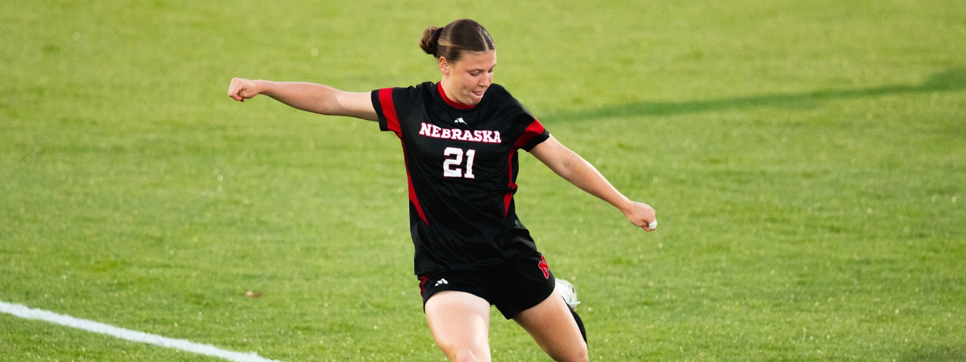 Nebraska soccer's Lauryn Anglim named Big Ten Co-Defensive Player of ...