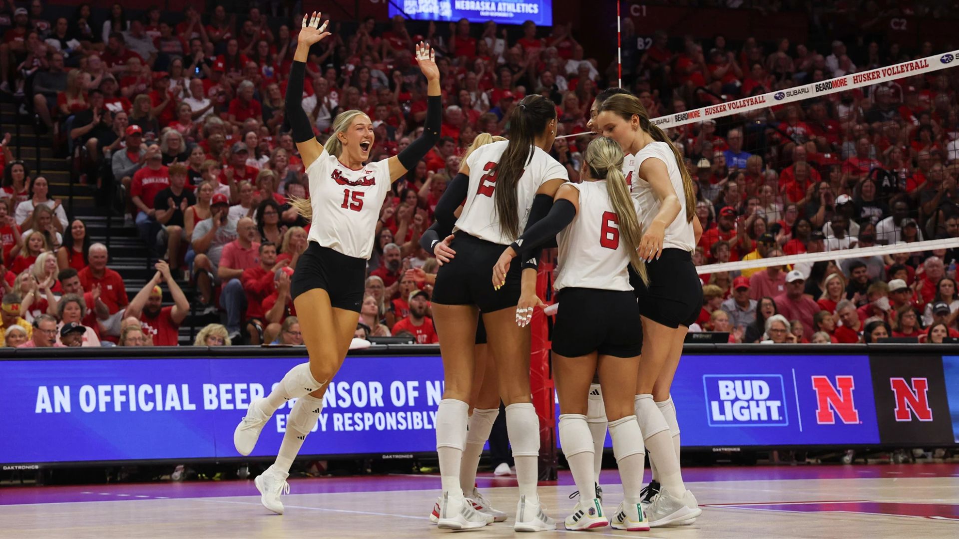 No. 1 Nebraska volleyball sweeps Long Island in opening round of NCAA ...