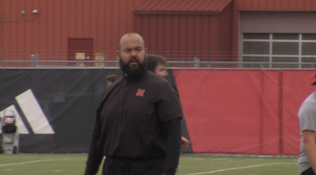 Huskers part ways with offensive line coach Donovan Raiola