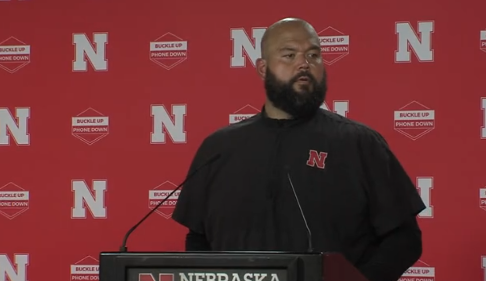 Huskers part ways with offensive line coach Donovan Raiola