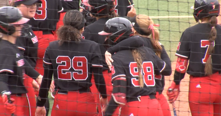Nebraska Softball routs Iowa in home finale, Bowlin stadium now named ...