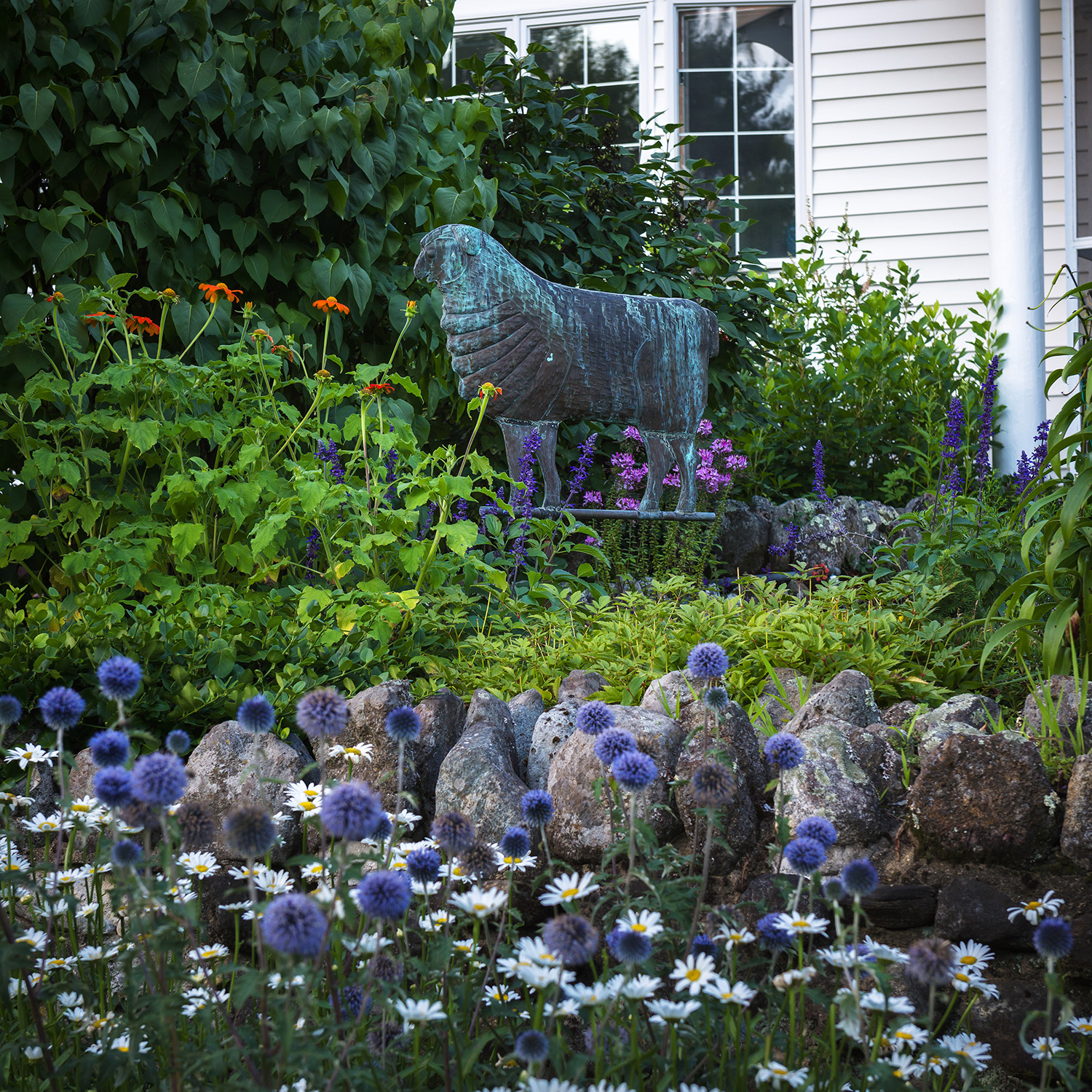A Welcoming Yankee Homestead - New Hampshire Home Magazine