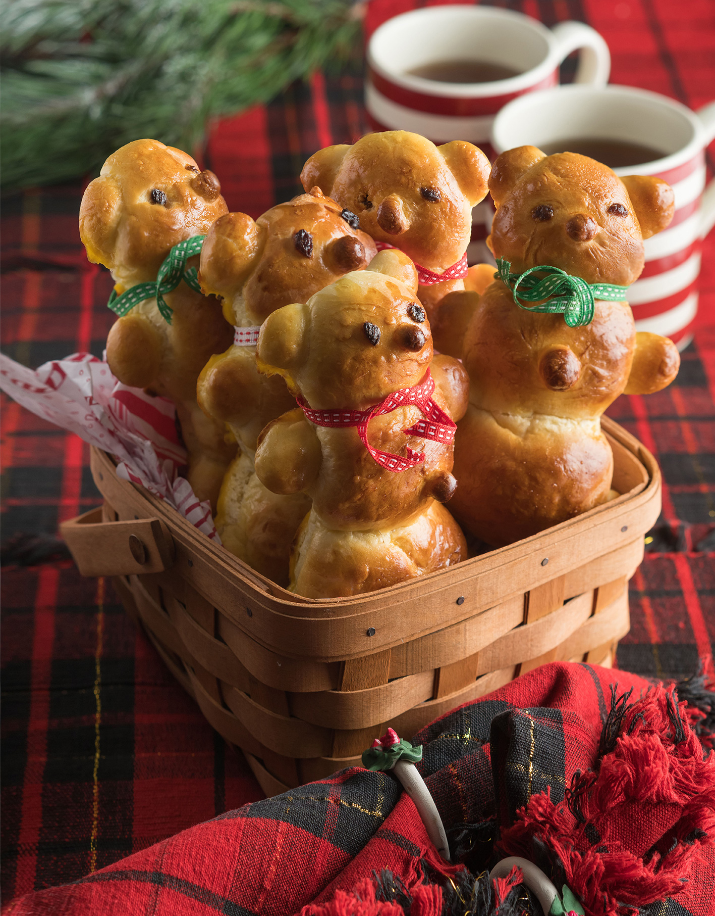 Christmas Bears - New Hampshire Home Magazine