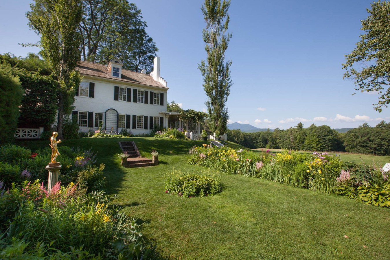 An artist's retreat in Cornish - New Hampshire Home Magazine