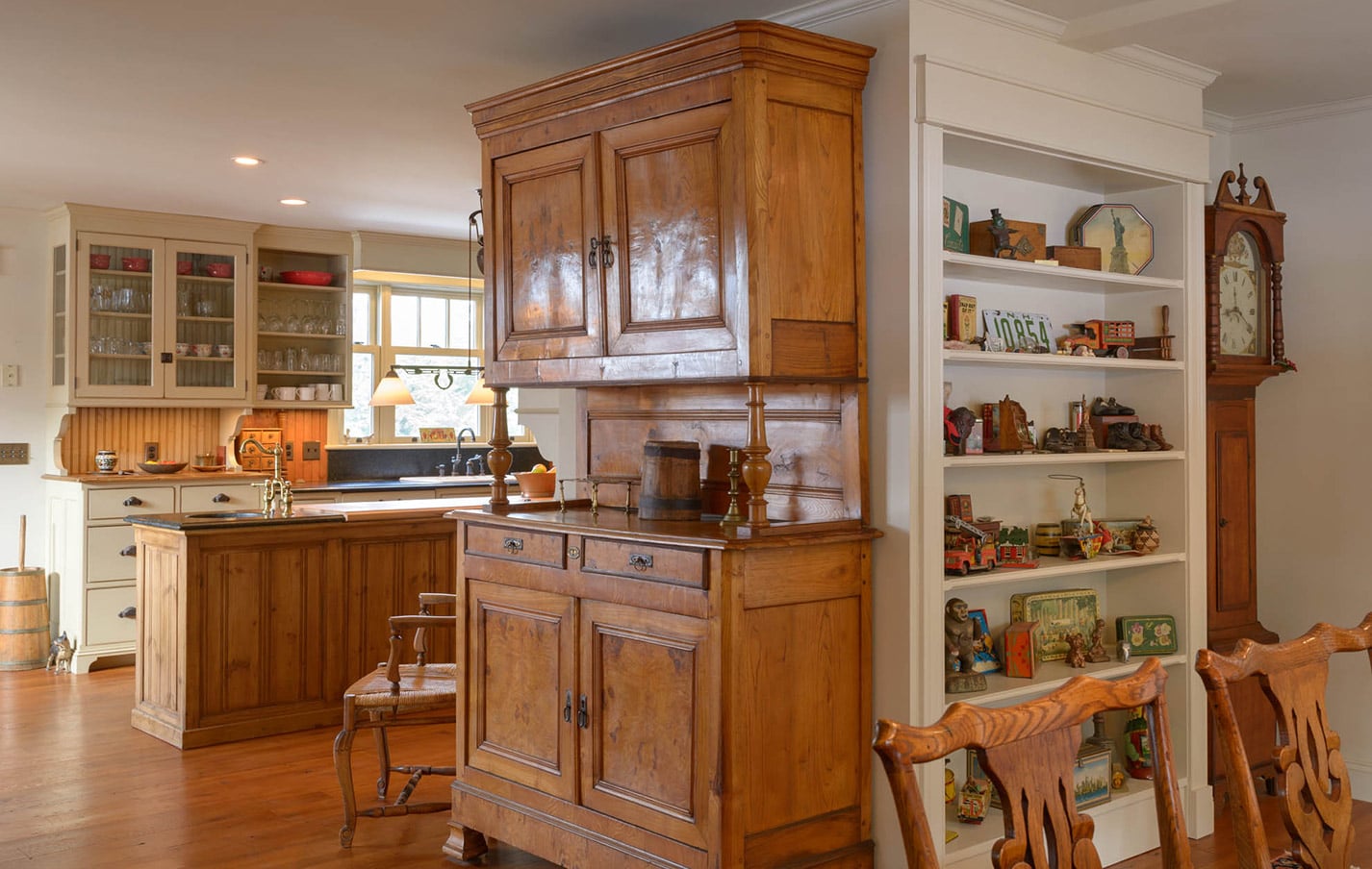 Creating a custom home for antique collectors - New Hampshire Home Magazine