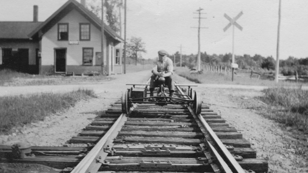 Riding the Rails with New England Southern Railroad - New Hampshire ...