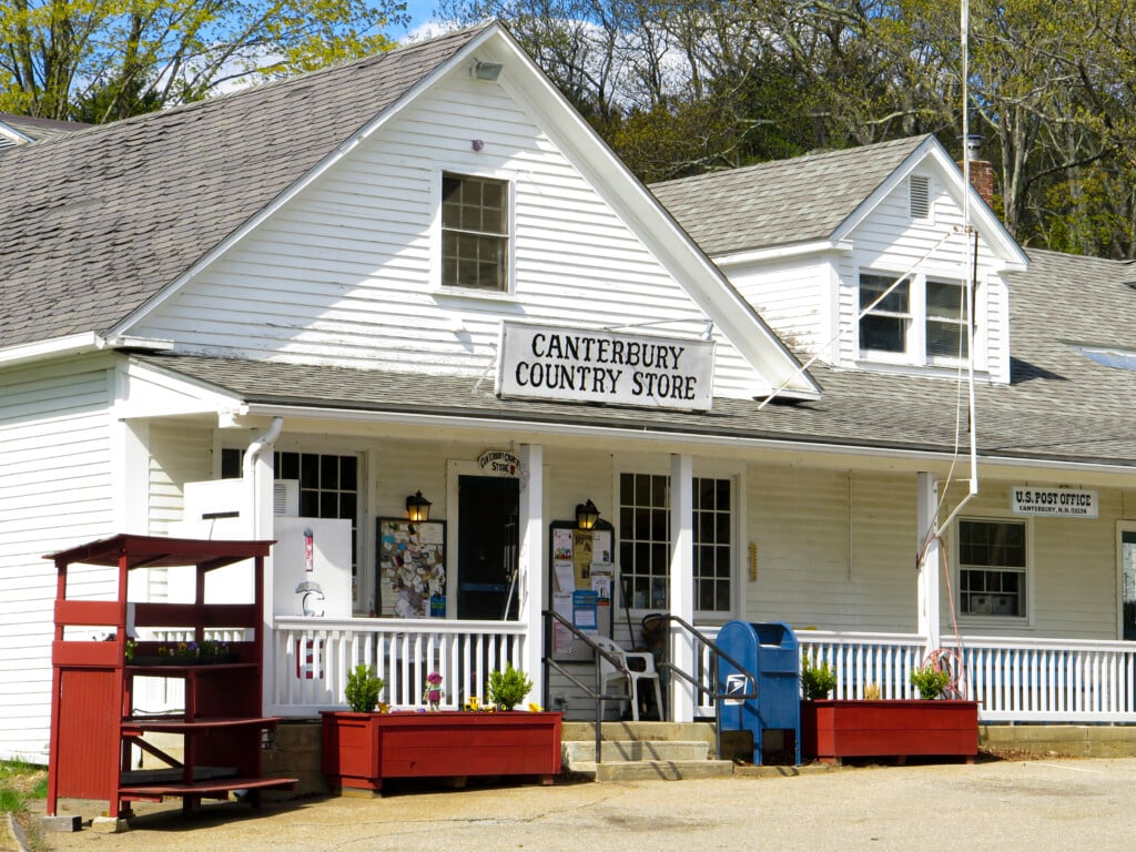 Adventuring through Canterbury - New Hampshire Magazine