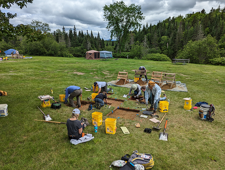 Digging into Native American History - New Hampshire Magazine