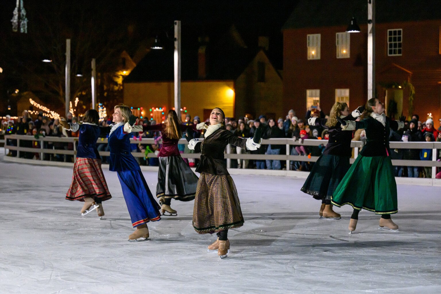 Where To Go Ice Skating in NH - New Hampshire Magazine