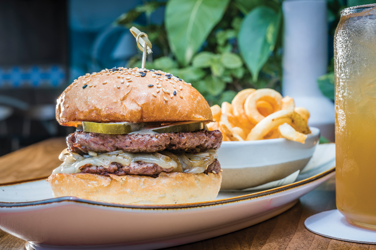 Food & Drink: Orlando’s Living Room: The Monroe - Orlando Magazine