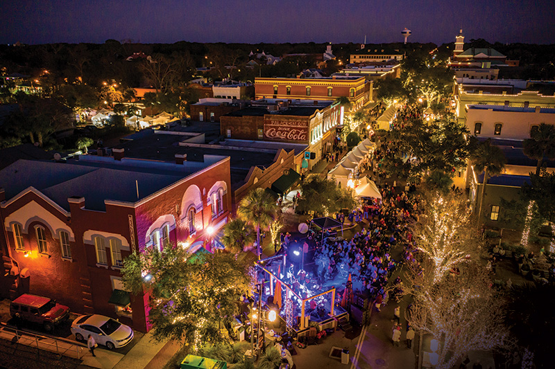 Travel: It’s Christmas, Sir! A Florida Dickens Holiday on Amelia Island ...