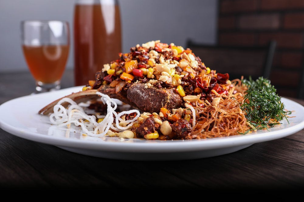 Restaurant Review: Yue Bai Wei | Pittsburgh Magazine