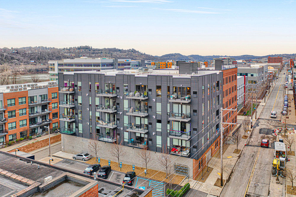 Enjoy the Urban Life at This Strip District Penthouse | Pittsburgh Magazine