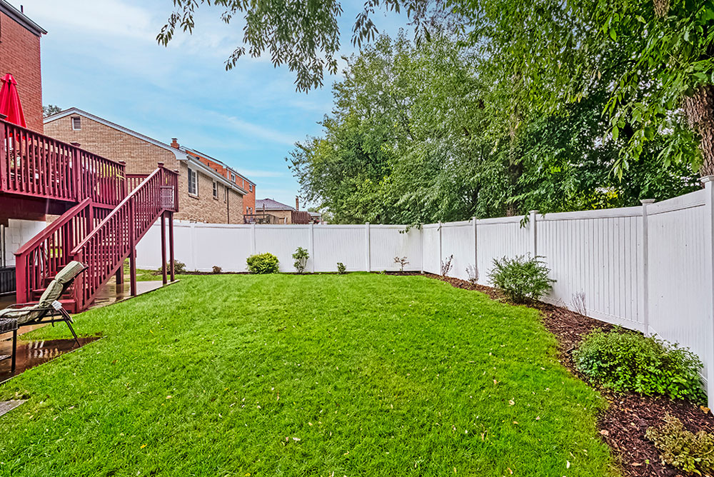 There's Plenty of Room at This All-Brick Stanton Heights Home ...