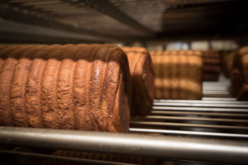 5 Generation Bakers Brings Jenny Lee Swirl Bread to the Masses ...