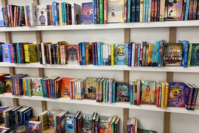 Know-It-All: The Great Pittsburgh Book Crawl | Pittsburgh Magazine