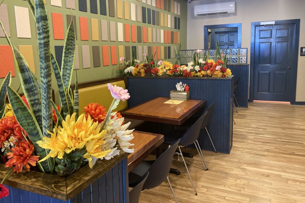 Fat Cat On The North Side Is A Slice of 70s and 80s (And Tasty!) Fun ...