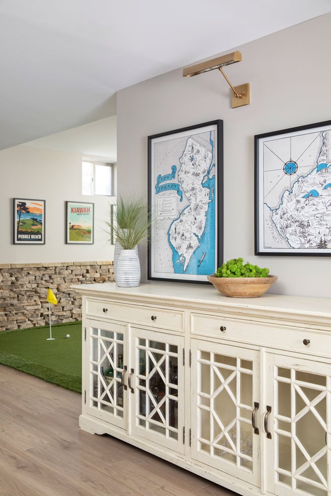 Yes, That's a Putting Green in This Chic Basement Renovation ...