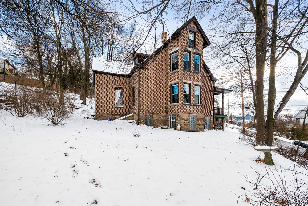 For More Than A Century, This Farmhouse Has Stood Watch Over Pittsburgh ...
