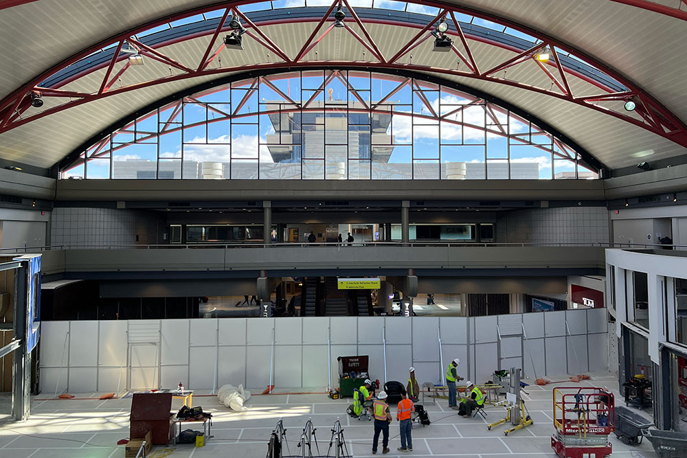 Pittsburgh International Airport’s New Terminal is Starting to Take Off