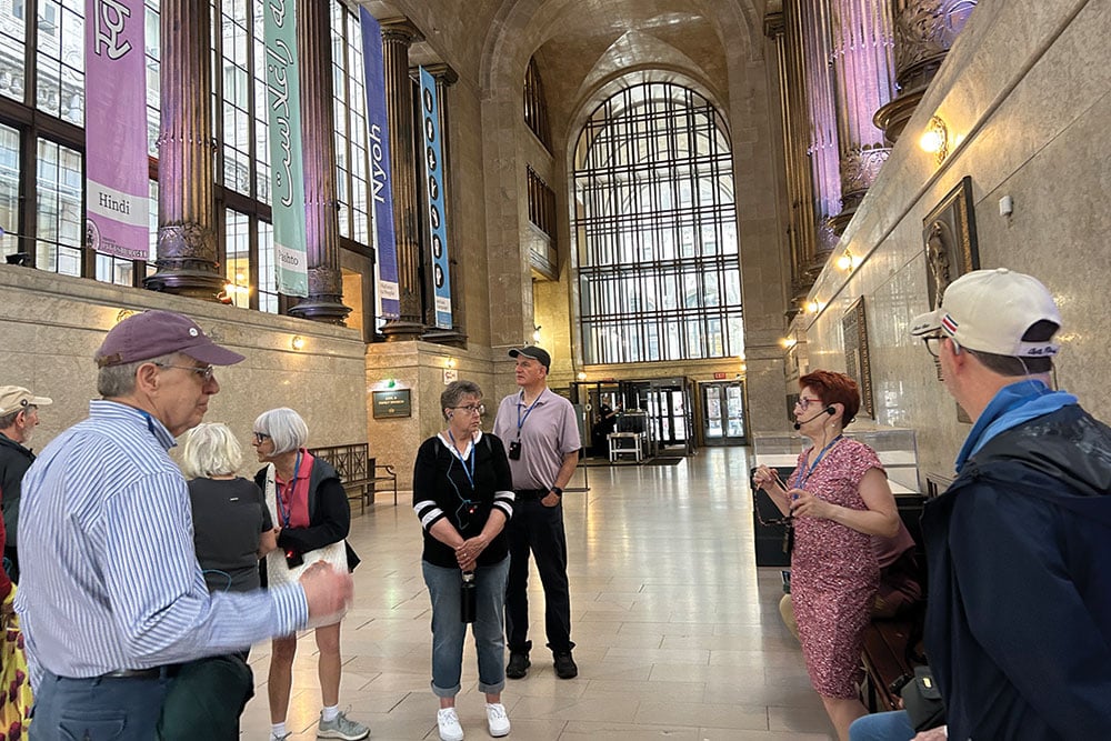 Discover Downtown Pittsburgh's Architectural History With This Walking ...